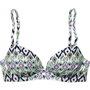 Christa Rouse's Closet (@crouse27) | Poshmark